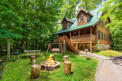2 Bedroom Cabins in the Smoky Mountains - Timber Tops Cabin Rentals