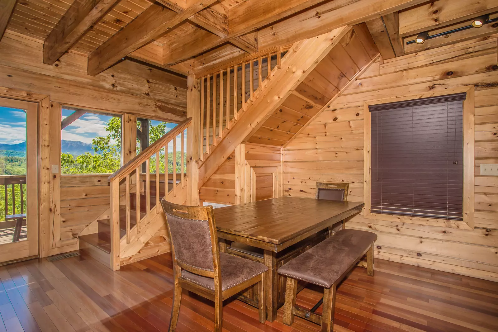 Dream Weaver - 2 Bedroom Sevierville Cabin Rental