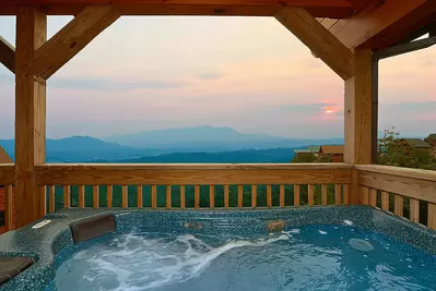 Honeymoon Cabins in Gatlinburg and Pigeon Forge