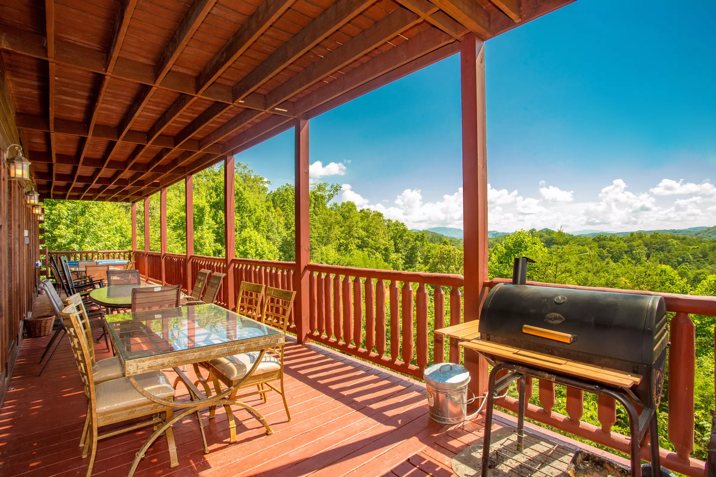 Southern Charm - 10 Bedroom Sevierville Cabin Rental