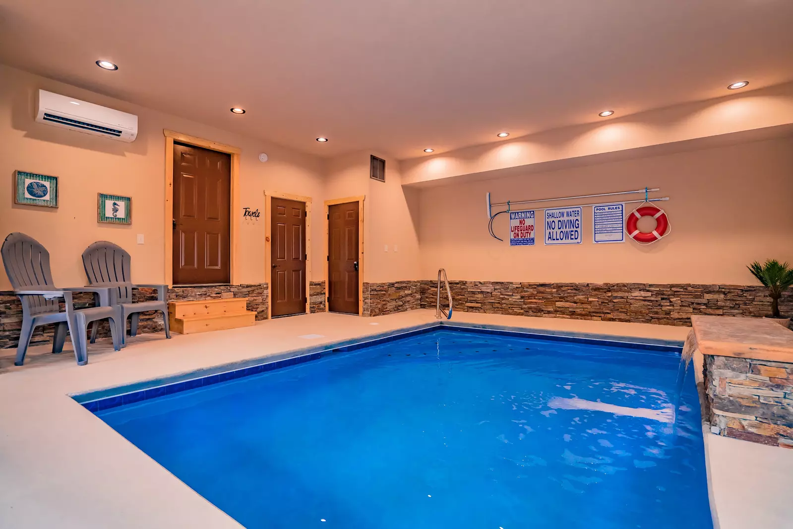 Splash Happy - 2 Bedroom Sevierville Cabin Rental