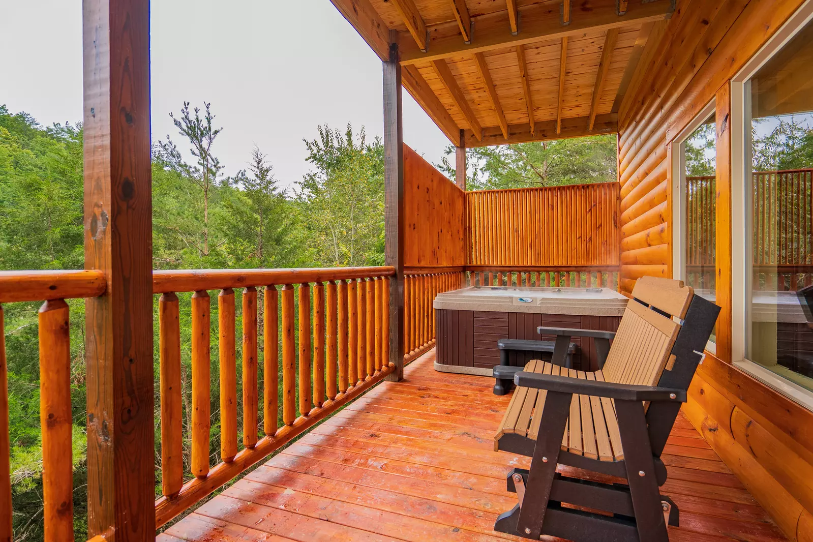 Splash Happy - 2 Bedroom Sevierville Cabin Rental