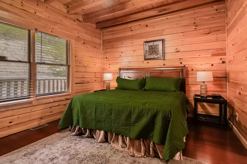 Sunset View Lodge - 9 Bedroom Sevierville Cabin Rental