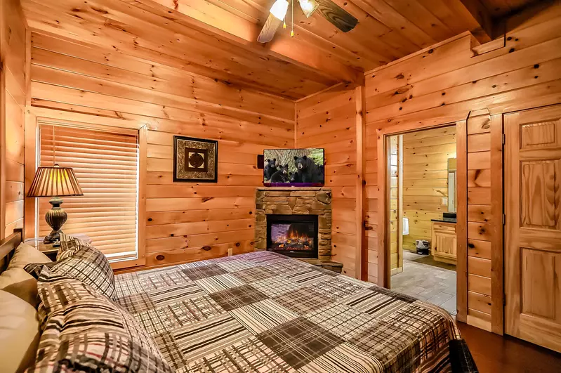 Sunset View Lodge - 9 Bedroom Sevierville Cabin Rental