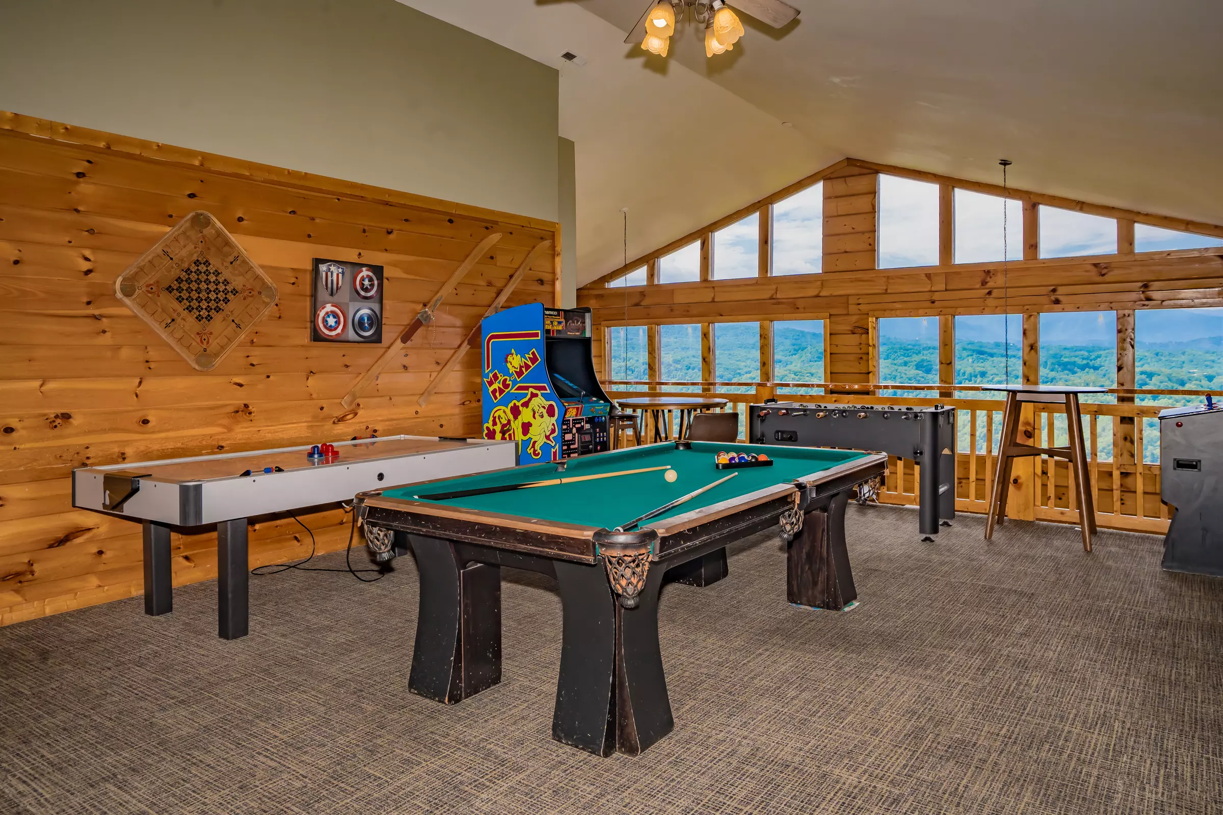 Pinnacle View Lodge - 14 Bedroom Sevierville Cabin Rental