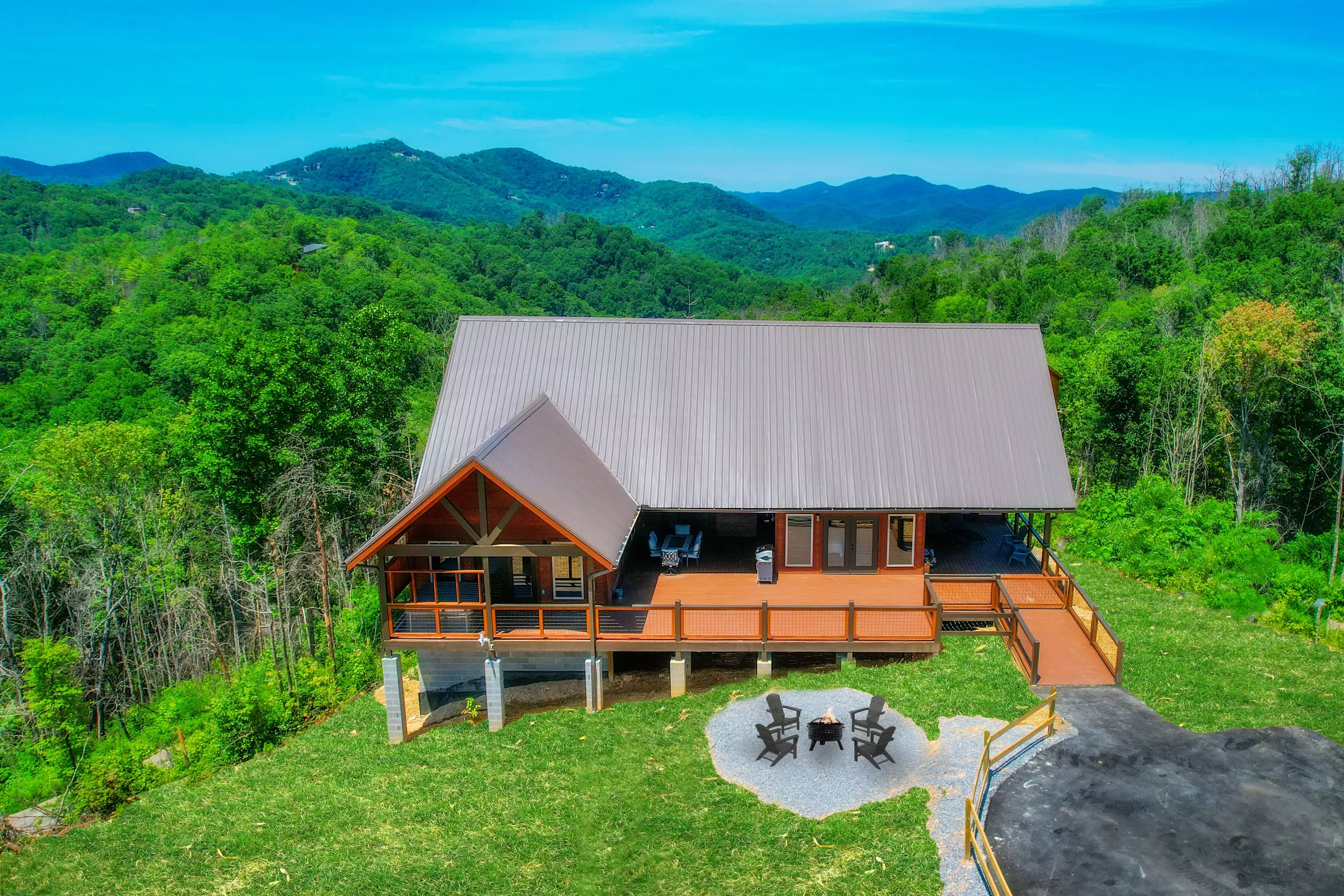 Smoky Mountain Vista - 2 Bedroom Sevierville Cabin Rental