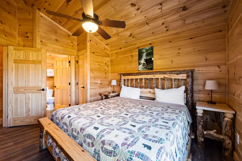 Gatlinburg Views Lodge - 5 Bedroom Gatlinburg Cabin Rental