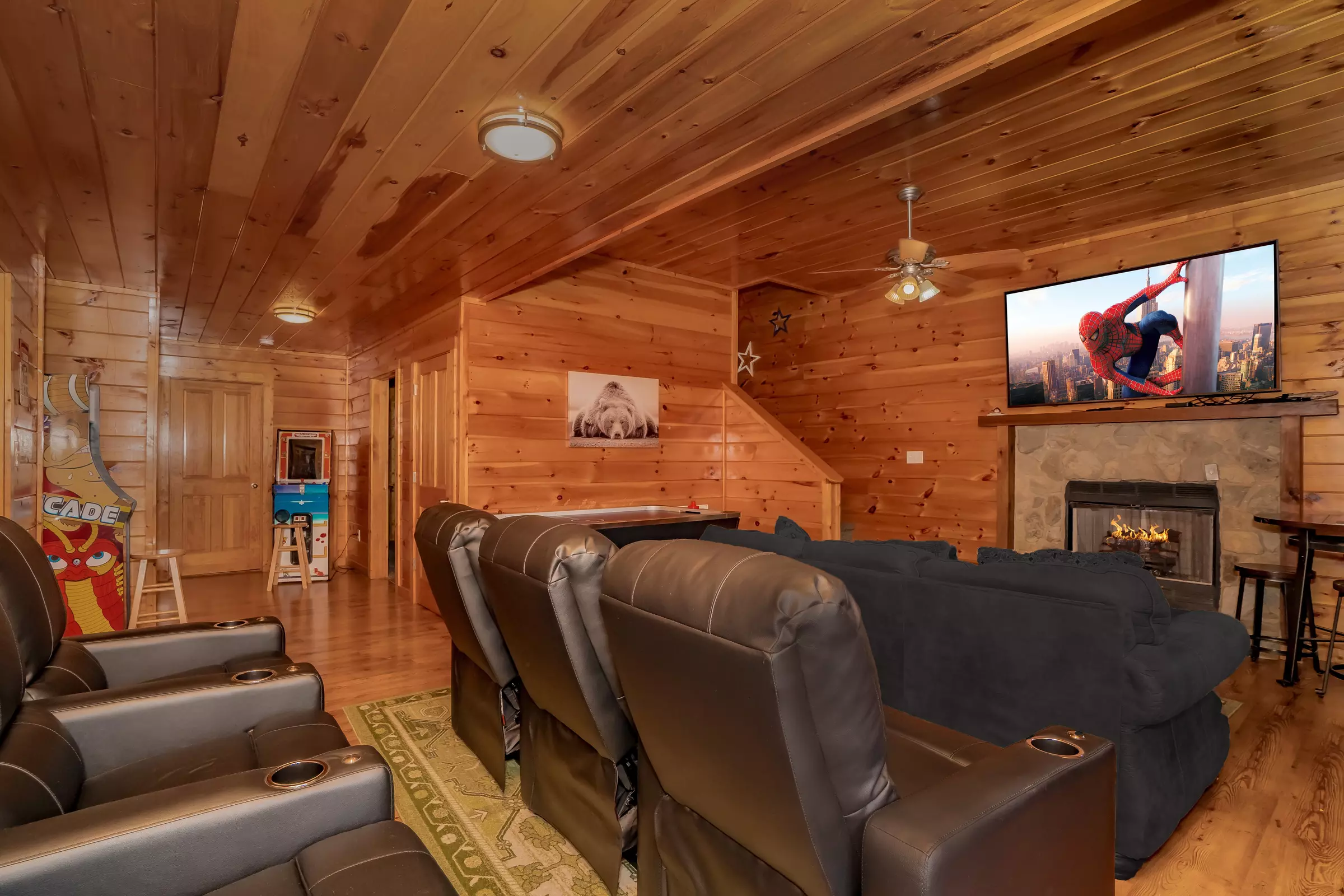 7th Heaven - 7 Bedroom Sevierville Cabin Rental