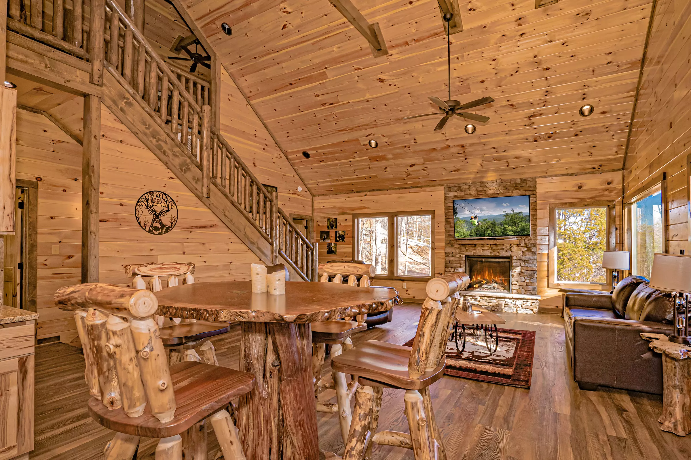 A Wild Mountain Splash - 3 Bedroom Sevierville Cabin Rental