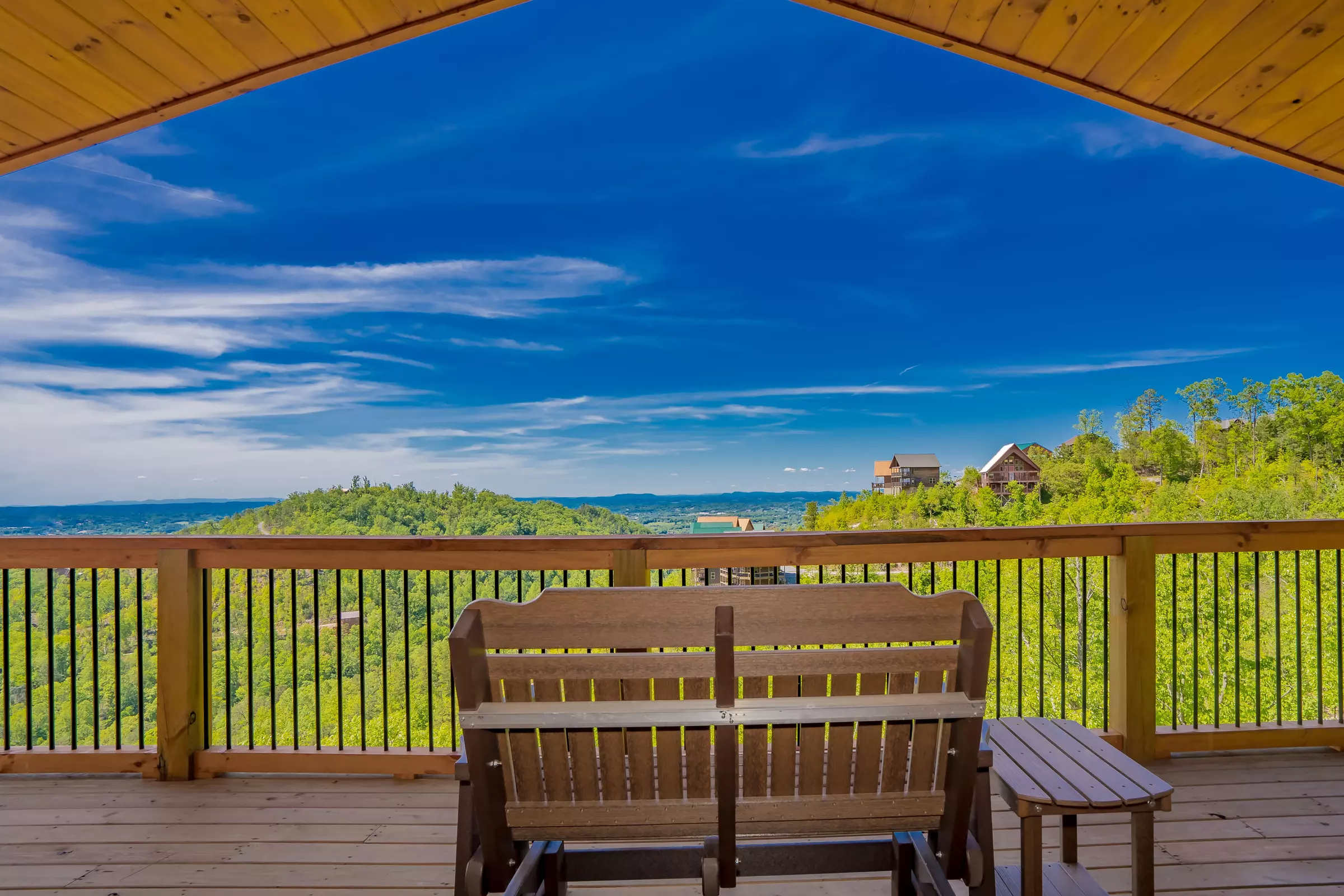 Rustic Mountain View - 2 Bedroom Sevierville Cabin Rental