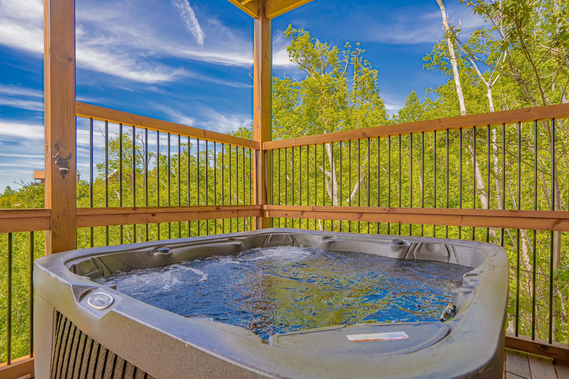 Rustic Mountain View - 2 Bedroom Sevierville Cabin Rental