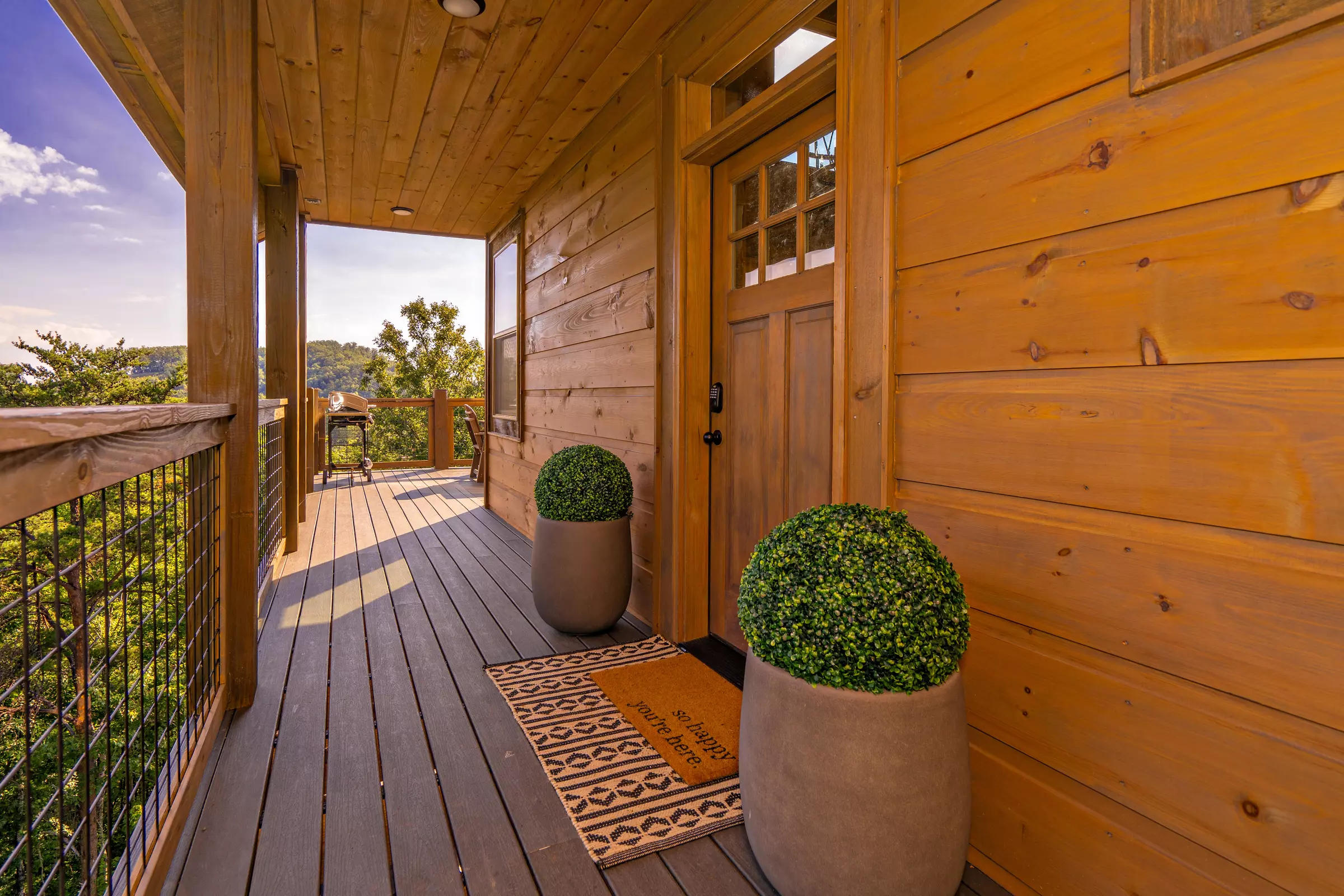 Western Ridge Lodge - 5 Bedroom Sevierville Cabin Rental