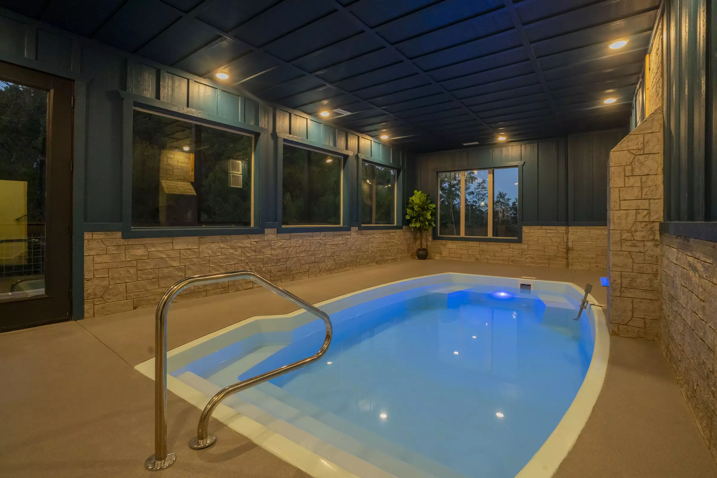 Splash Of Sunshine - 3 Bedroom Gatlinburg Cabin Rental