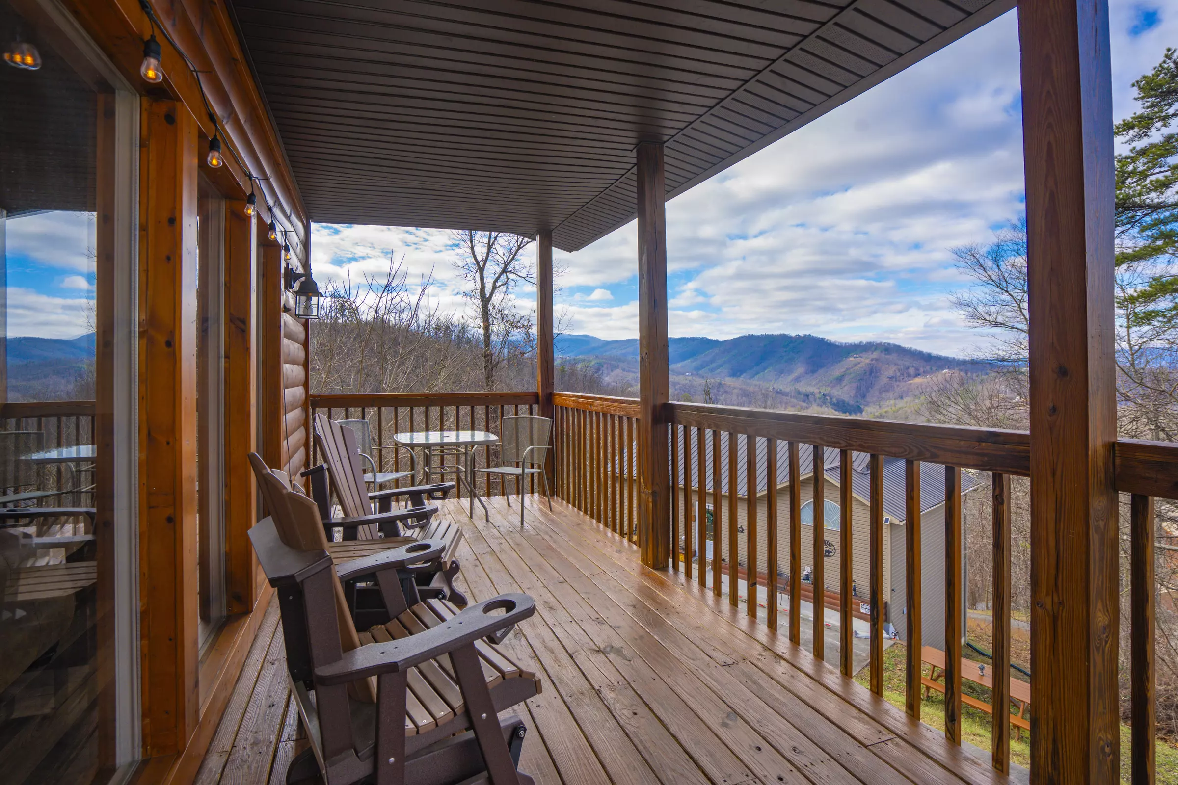 High in The Smokies - 2 Bedroom Gatlinburg Cabin Rental